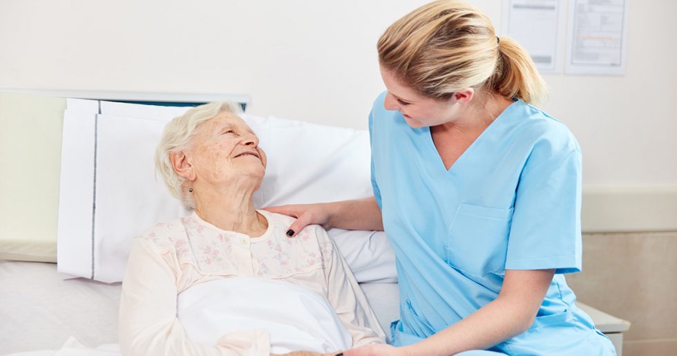 Un nouveau programme d’externat qui attire la relève en CHSLD - Journal ...